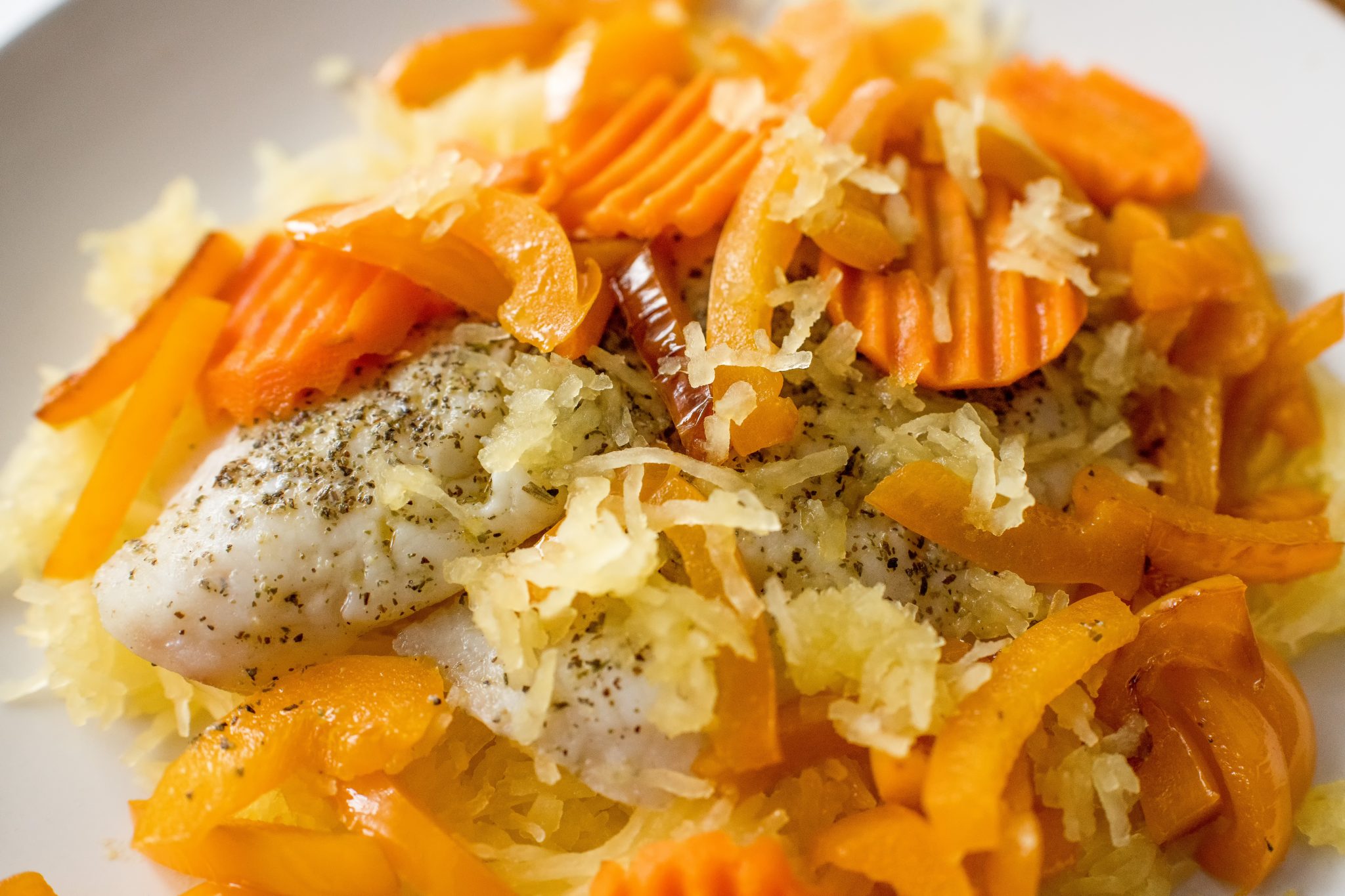 Spaghetti squash with fish - Anna Lewandowska - healthy plan by Ann