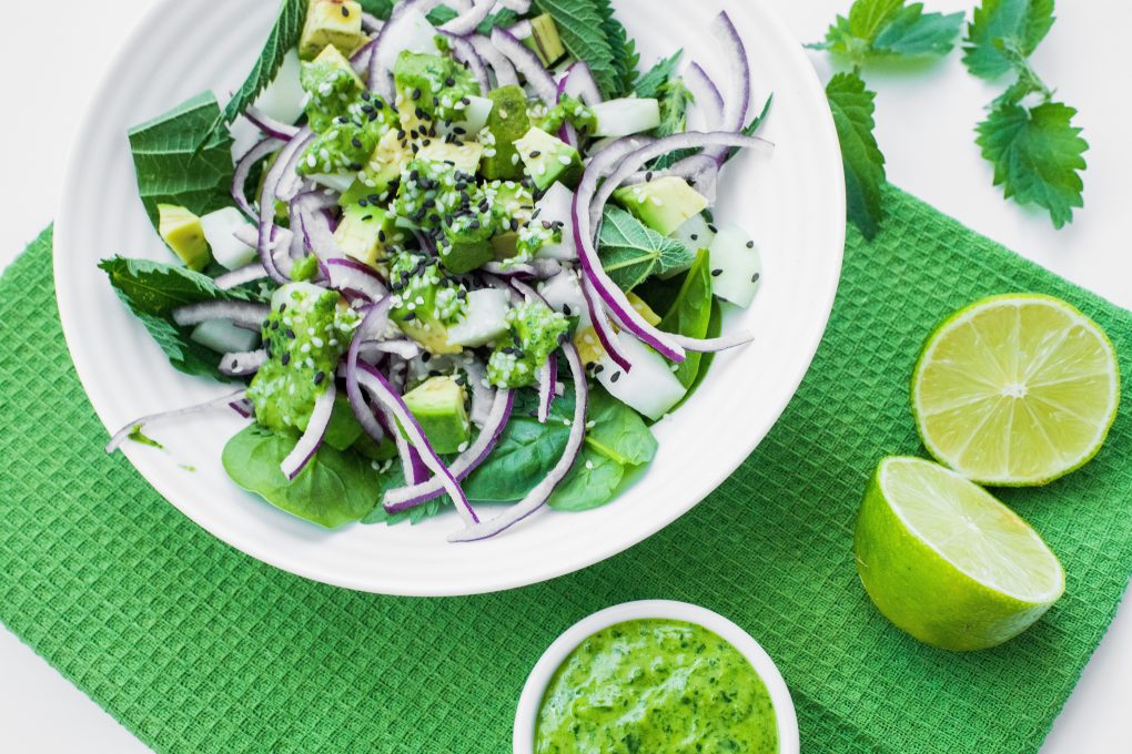 Anti-inflammatory nettle salad - Anna Lewandowska - healthy plan by Ann