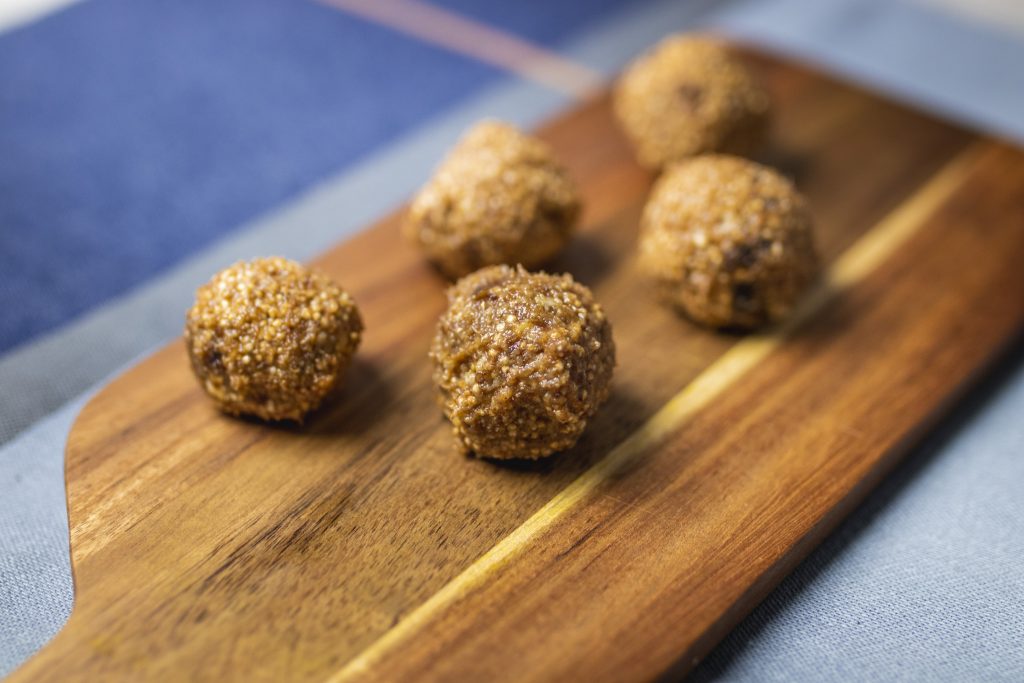Amaranth Energy Balls with Nuts - Anna Lewandowska - healthy plan by Ann